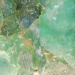 Prasiolita: conheça os significados da "Ametista verde" - WeMystic Brasil